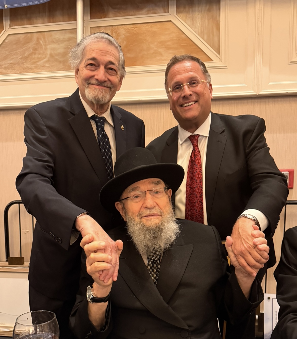 Shloime And Libby Dachs Receive “Rabbeinu Moshe Feinstein Award,” At ...